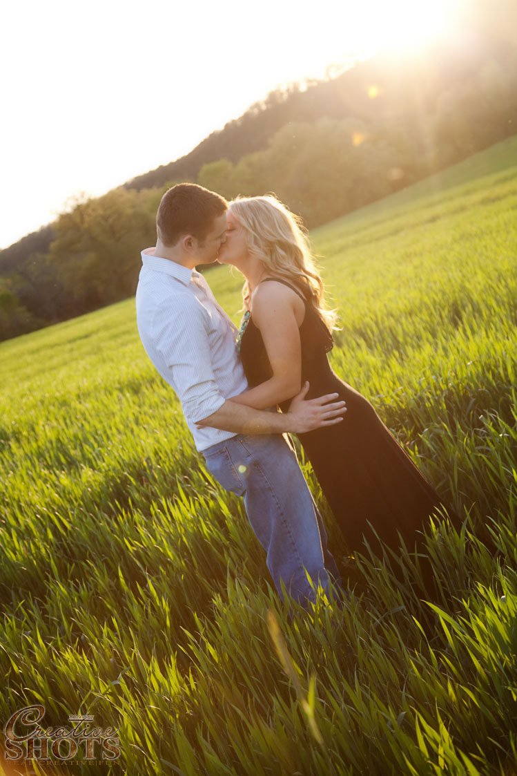 Shawna & Tim - Engagement Photographer Springfield MO